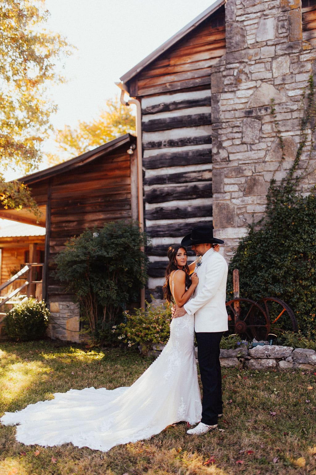 Charming Lebanon, Tennessee Wedding | Melina Masse Photography